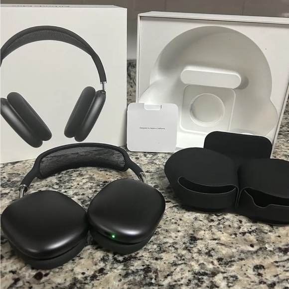 Apple | Headphones | Send Offers Airpod Maxes | Poshmark